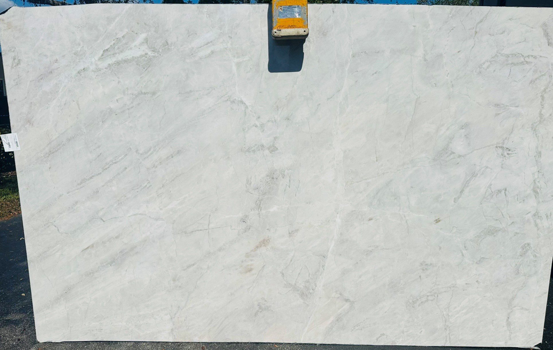 Taj White 0590 2cm | Spazio Marble & Granite