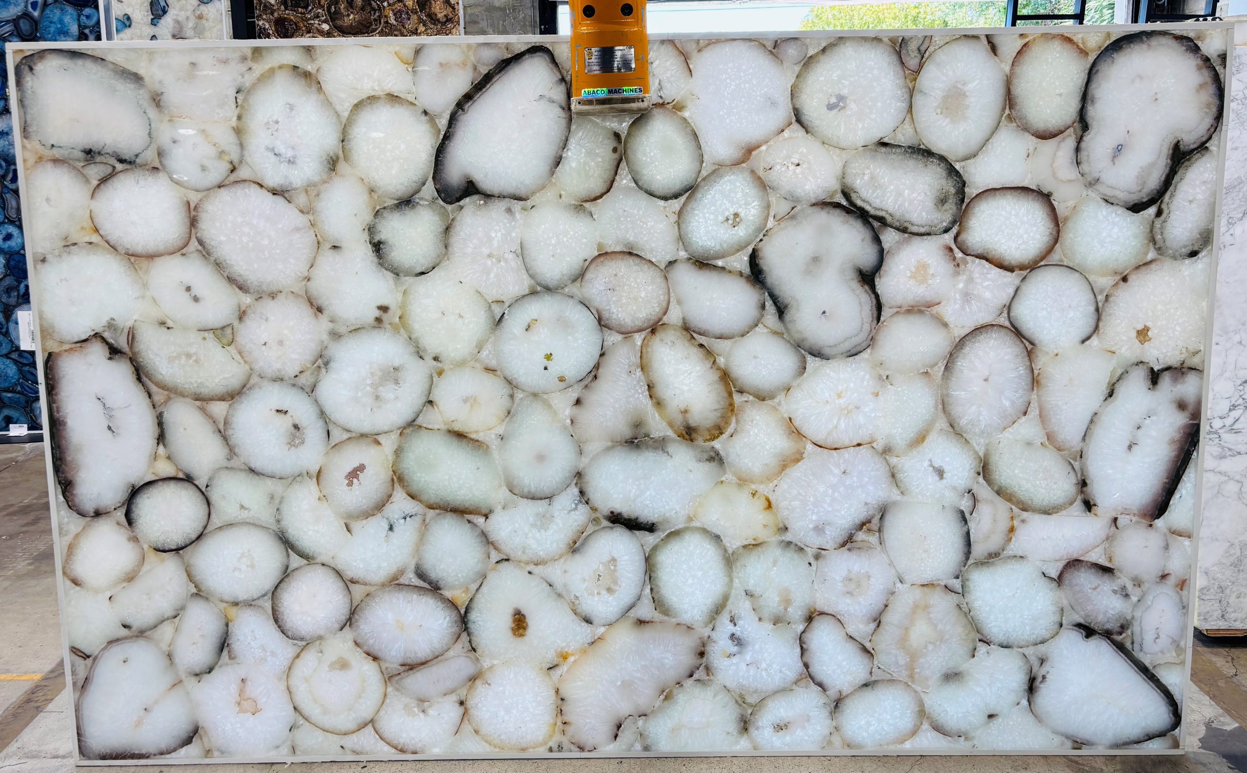 Organic White Agate 58610W 2cm | Spazio Marble & Granite